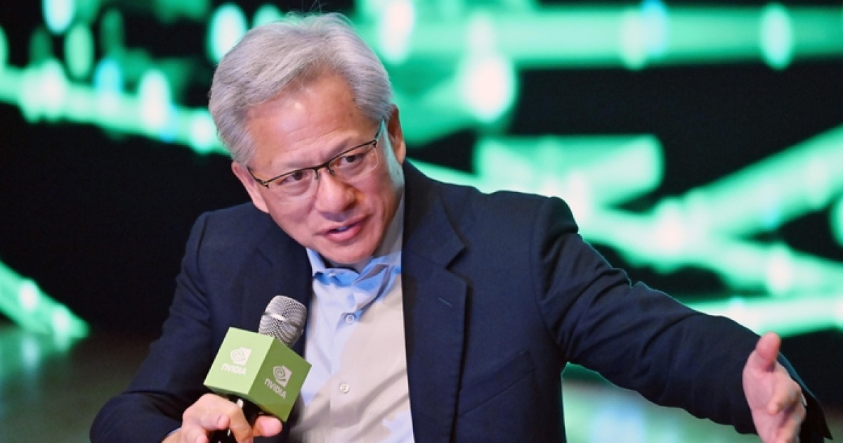 엔비디아, AI 추론 반도체 스타트업 '그록'과 라이선스 체결