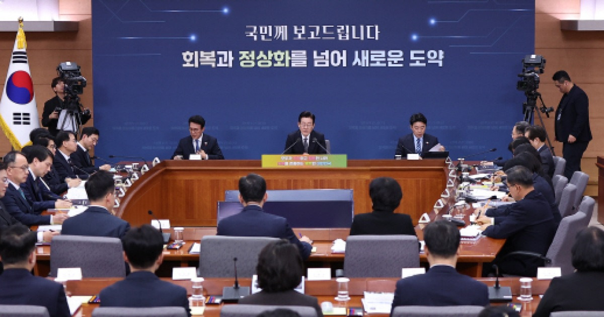 [와이라노] 대통령이 쏘아올린 ‘비싼 생리대’ 논란