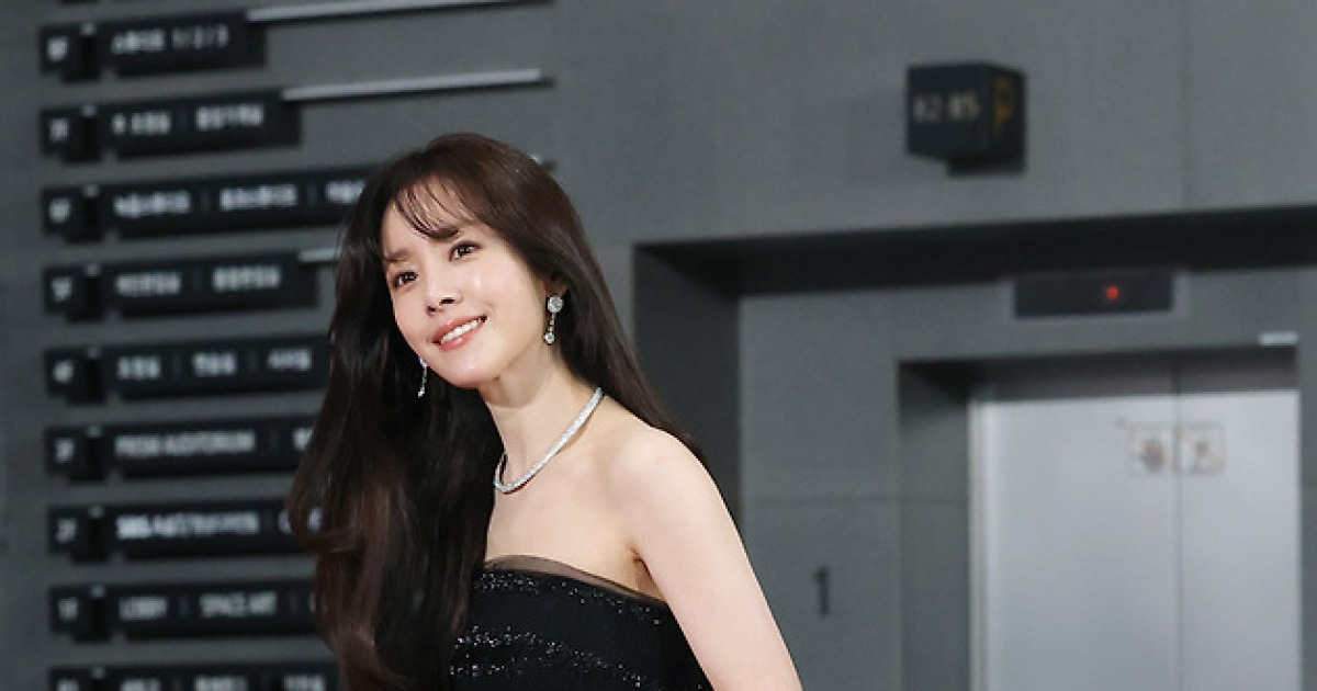 '최정훈♥' 한지민, 좋은 향기 나는 배우