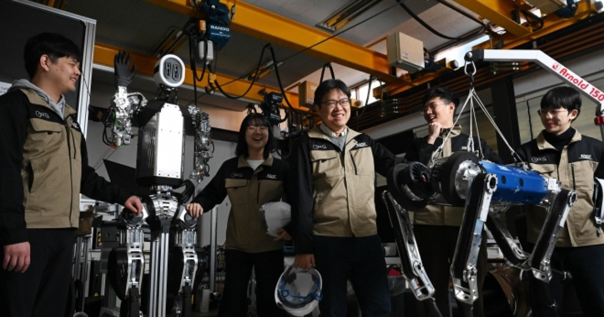 ‘물리 4대 천왕’은 떠났지만… 오늘도 K연구실의 불은 켜집니다 [초격차 과학인재 1만人 프로젝트]