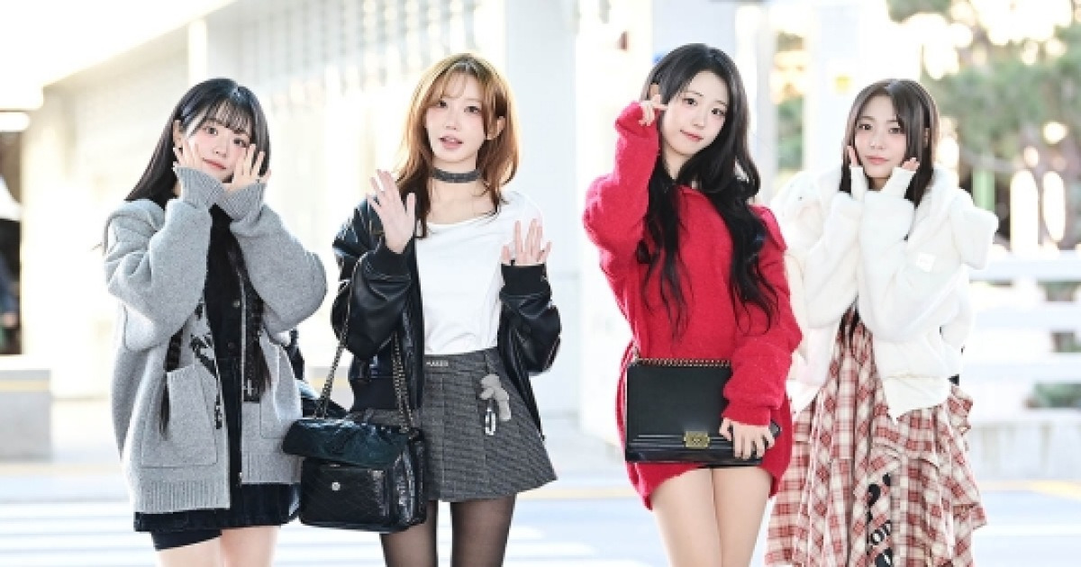 QWER 팬클럽 '바위게', 노원구서 연탄 2,000장 나눔 봉사