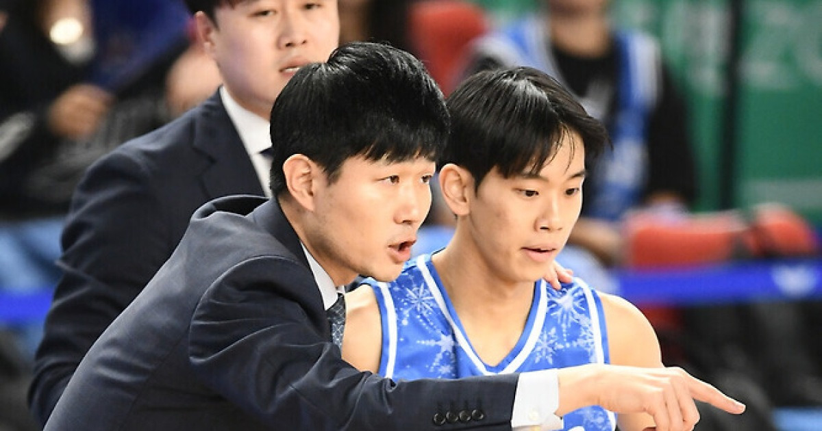 ‘2대2 만렙’ 강혁 감독이 양우혁에게 “네 멋대로 해라”