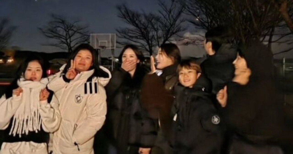 이동국♥이수진, 훌쩍 큰 5남매에 울컥…"재시·재아가 성인이라니" [MD★스타]