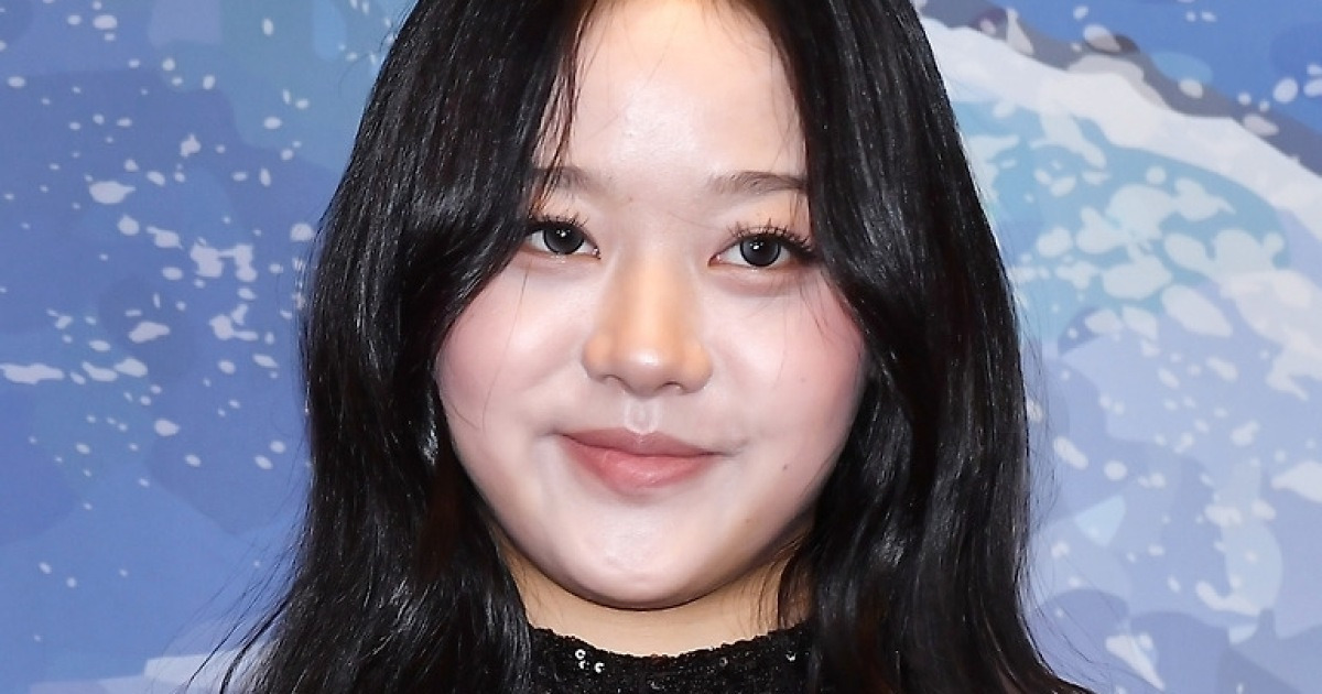 비비업 | VVUP 팬, 유니크한 예쁨 [포토엔HD]