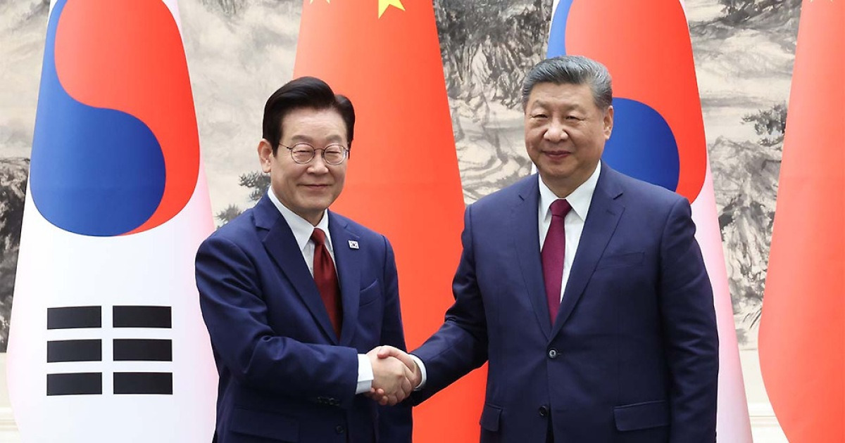 서해구조물 갈등 놓고 "中, 의도적 분쟁지역화" vs "이해관계 하나씩 해결" [Y녹취록]