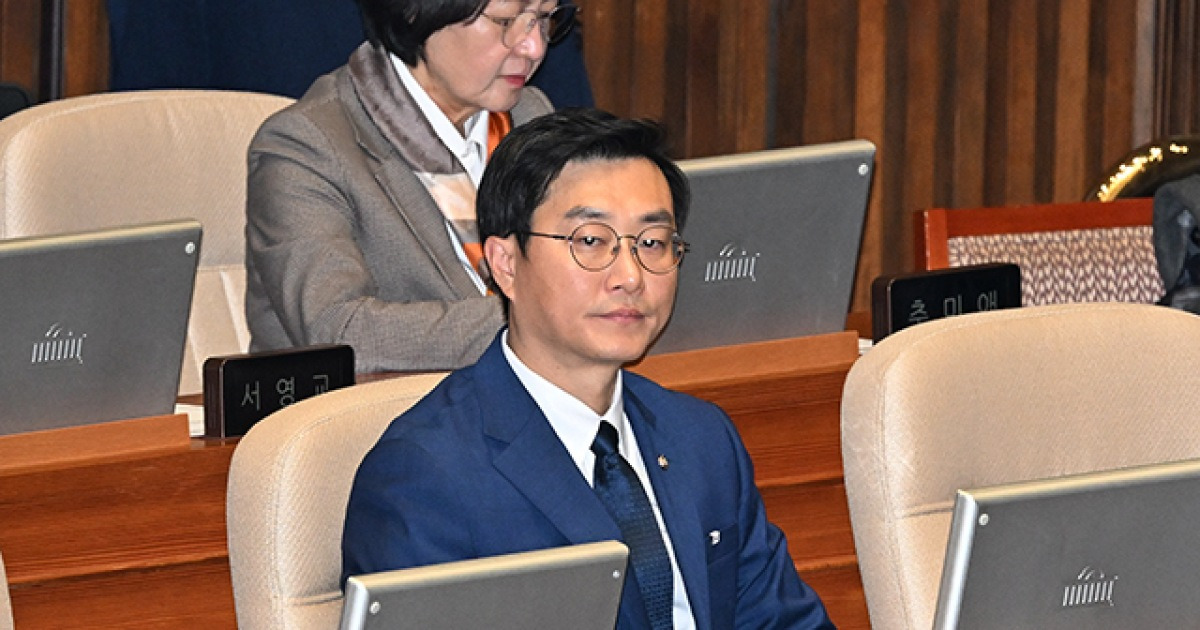 성추행 의혹 장경태 "경찰 조사 마쳐…진실 밝히겠다"