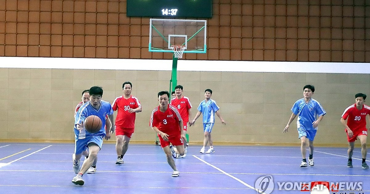 북한, 새해 첫 '체육의 날' 맞아 대중체육활동