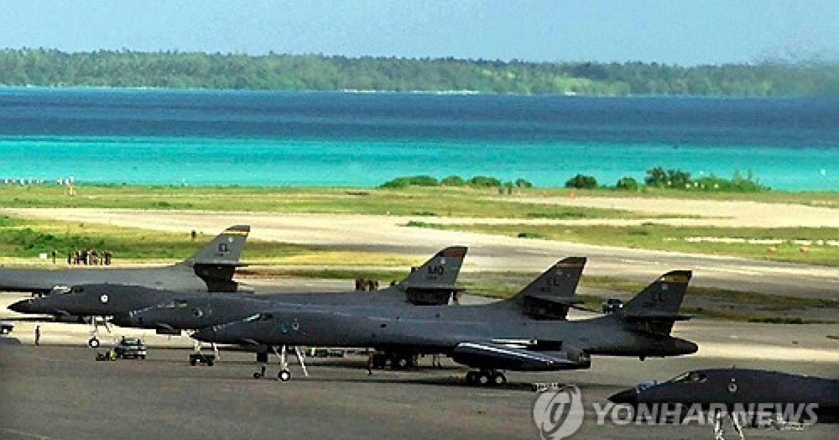 영국 총리 "미국과 차고스 제도 반환 논의 중"