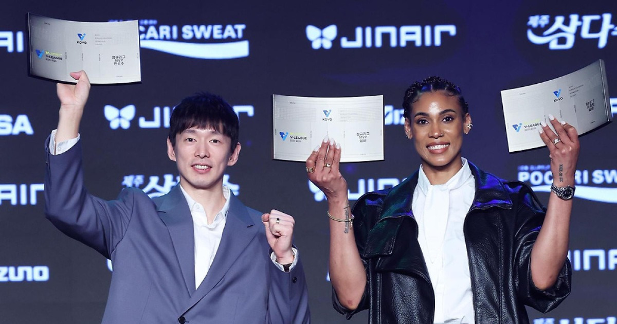 41세 한선수, 역대 최고령 MVP… 득점神 실바, MVP 2관왕