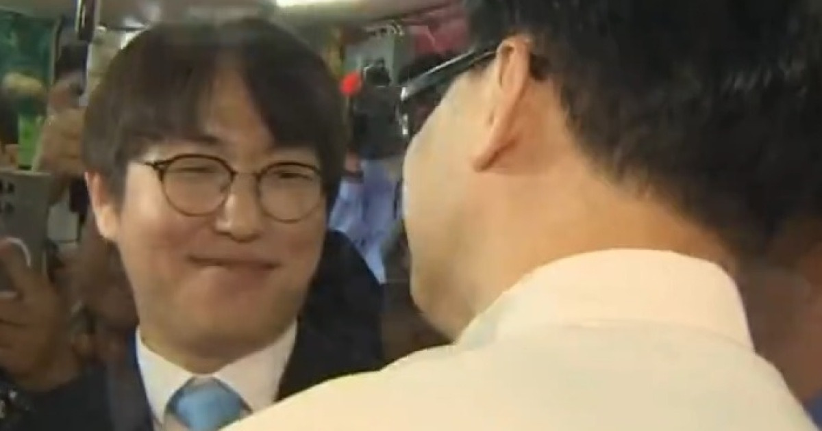 구포시장서 이준석·한동훈 딱 만난 하정우…“이겨야죠” [뉴스A CITY LIVE]