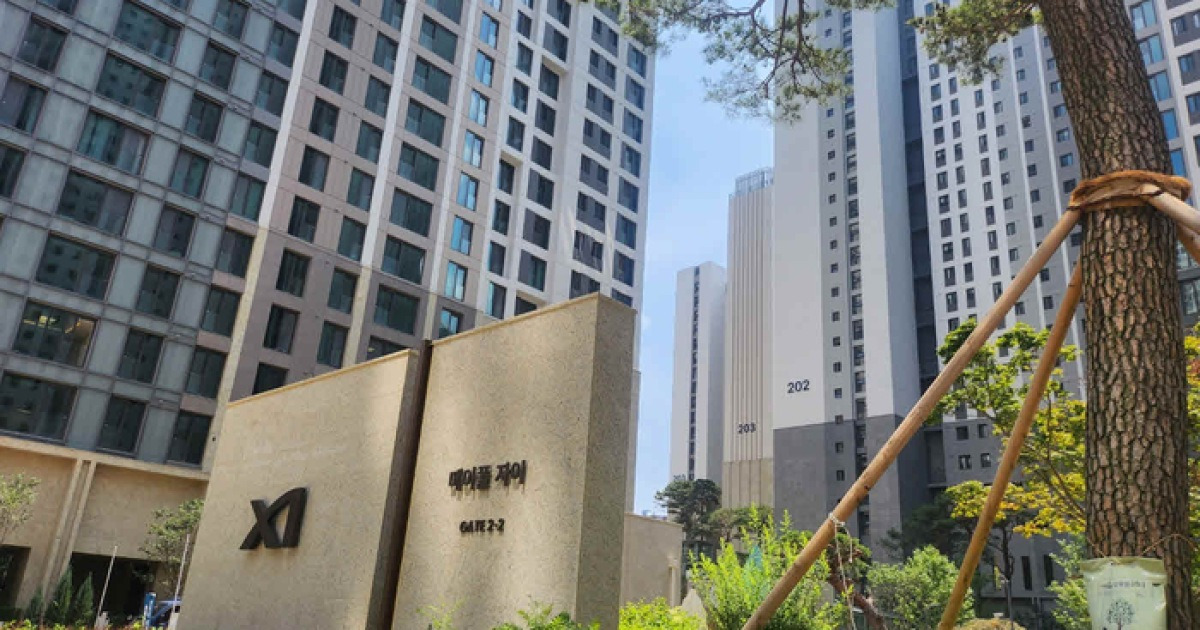 그들만의 리그전?…초고가 단지 원베일리·메이플자이 체육대회