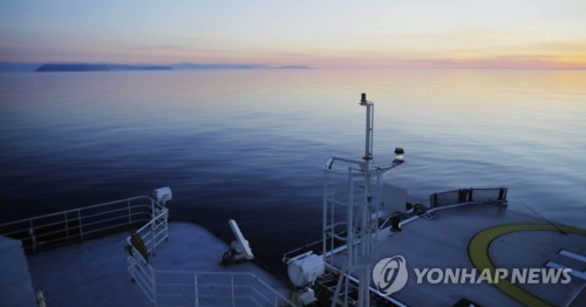 Arctic Shipping Lanes Arctic Shipping Lanes