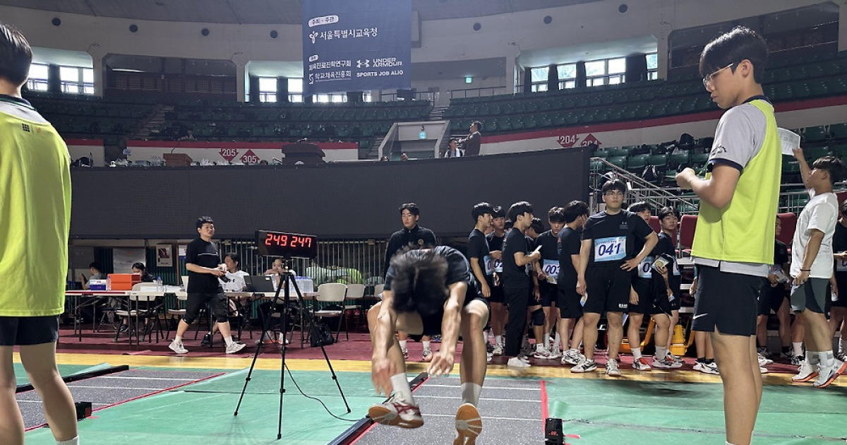 서울 체육인재공교육 힘으로 서울시교육청x체육교사 열정이 빚어낸 고등체육王들의 스마트 페스티벌 다시 체육on