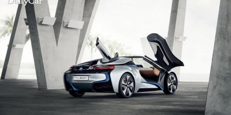 BMW, 주행거리 대폭 확대된 PHEV 'i8 스파이더'..'눈길' | 데일리카