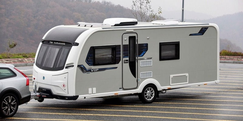 COACHMAN의 새로운 이름 CM CARAVANS, 그리고 VIP 560 | 더카라반