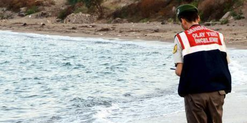 세상을 바꾼 역사적 사진 16장 | 직썰