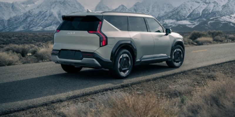 현대차그룹, 전기차 충전제어장치 결함 13만 6000여대 무상수리..EV9 제외 | 카가이