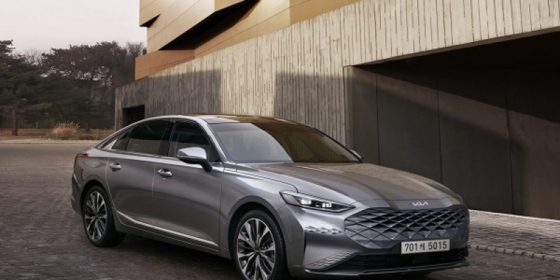 확 달라지는 K8 F/L , 올해 3분기께 출시예정... 그랜저 역전 가능할까? | M투데이