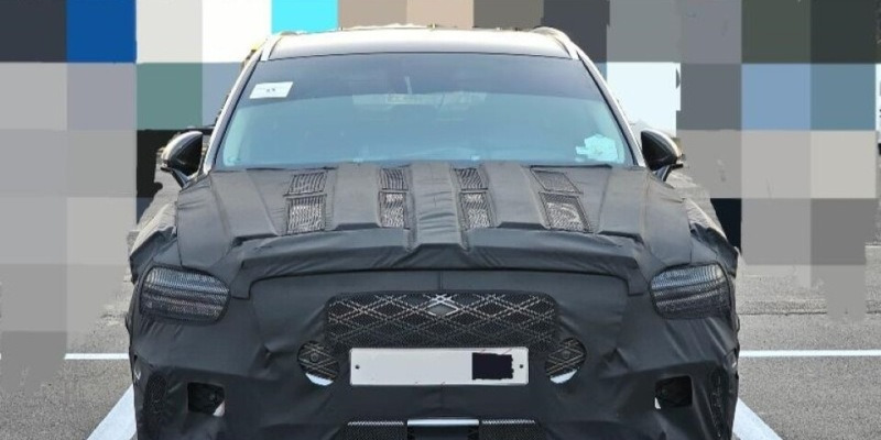 더욱 스포티해졌다! 출시 임박한 제네시스 신형 GV70 F/L, 3040세대 공략 가능할까? | M투데이