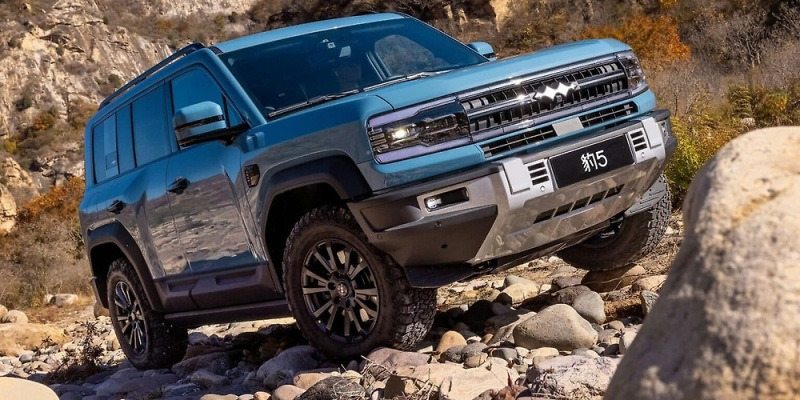 "주행거리 1,200km에 국내 출시 예정인" BYD 프리미엄 SUV 바오 5 | 구름을달리다