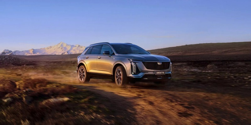 33인치 9K 디스플레이 탑재! 캐딜락, 2세대 XT5 공개 | 모터그래프