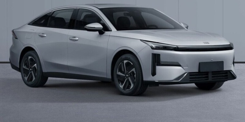 "아반떼보다 싼데 연비가 26km/l" 지리, 하이브리드 세단 '갤럭시 L6' 공개 | M투데이