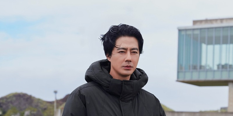 K2, 95%의 솜털 비율로 보온성 극대화한 '골든 K95 제니스' 출시 | 모토야