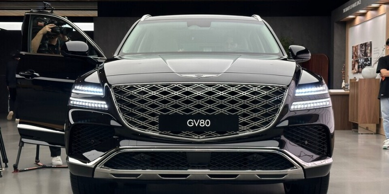 "1천km 이상 주행 거뜬" 제네시스, GV70·GV80에 차세대 EREV 및 하이브리드 적용 | M투데이