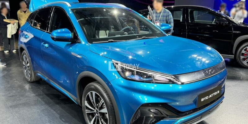 "주행거리냐 가격이냐" BYD 아토3 VS 기아 EV3, 어떤 차량이 더 합리적일까? | M투데이