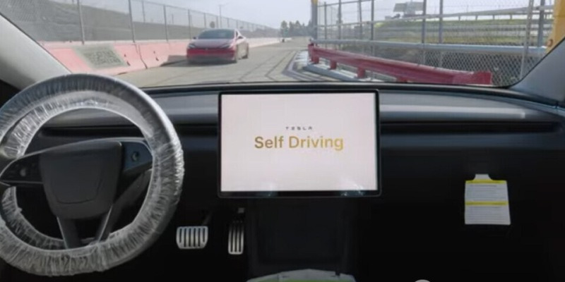 [EV 트렌드] 테슬라 자율주행 현주소 '생산라인에서 적재 도크까지 2km 이동' | 오토헤럴드