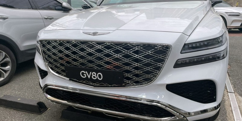제네시스 GV80 페이스리프트 출시 후 달라진 위상 GV80 쿠페·블랙 등 다변화 전략 | 유카포스트