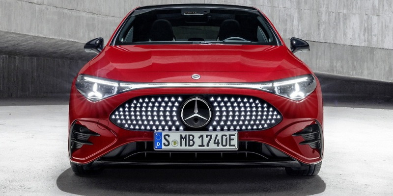 벤츠 신형 CLA 공개, 그릴에 삼각별이 총 '143개' | 탑라이더