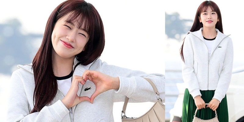 선생님·동창들까지 '극찬'으로 SNS 도배한 173cm '인싸' 아이돌, 러블리 공항룩 | 스타와 패션