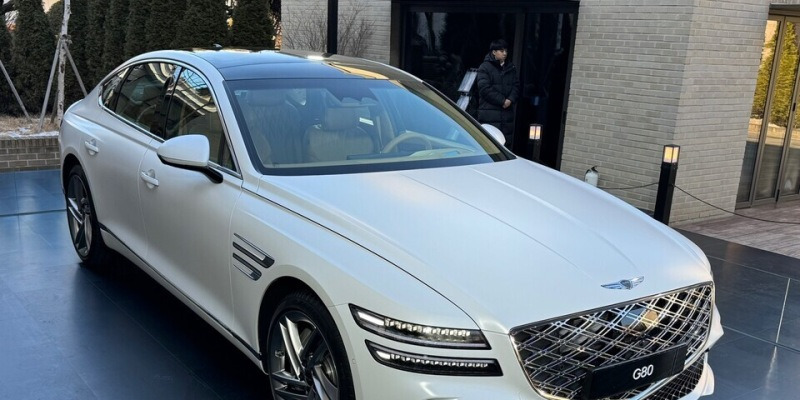 제네시스 G80, 2026년 하이브리드·2028년 차세대 모델로 돌아온다 | M투데이