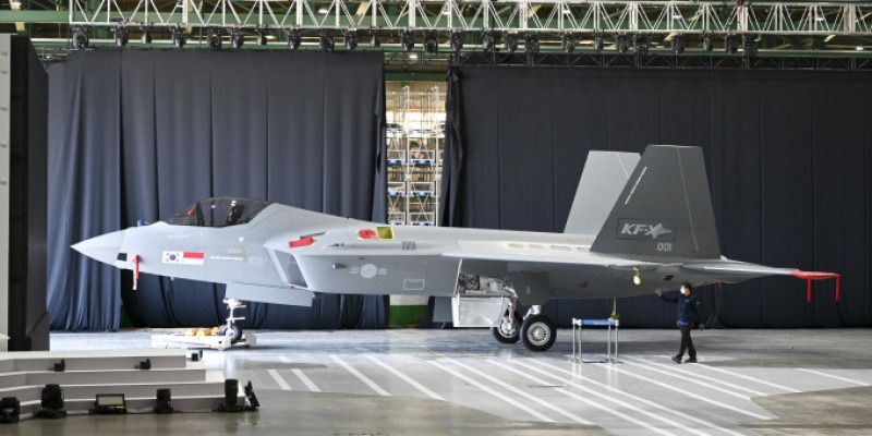 KF-21 수출가 6,500만 달러? F-35A 절반 가격에 80% 성능? | 밀리터리 랩실