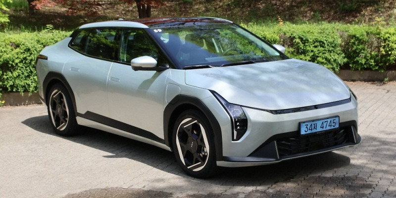 [시승기] 기아 EV4 롱레인지, 배터리가 왜 안 닳지? | 탑라이더