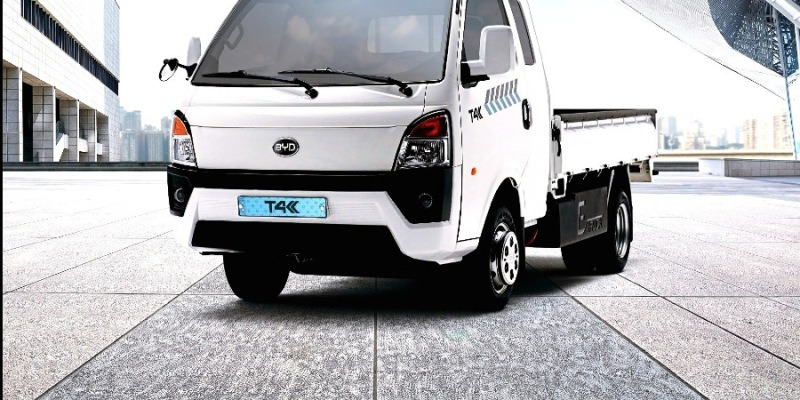 1천만원대 전기 1톤 트럭 등장! BYD T4K, 시장 '게임 체인저' 될까? | 카삼