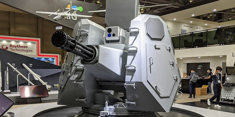 "마하 3 미사일도 잡아낸다", AESA가 탑재된 순수 국산 CIWS-II | 골인베스트