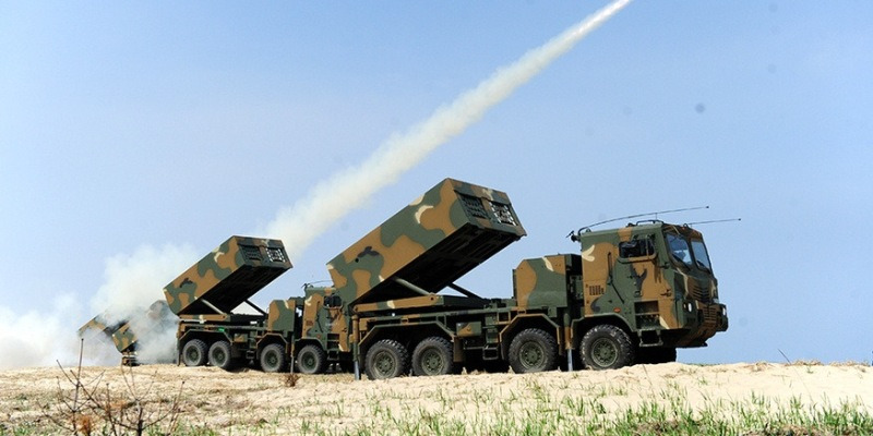 노르웨이 러시아 전쟁 위기? 한국 천무 다연장로켓 배치 가능성! | 밀리터리 랩실