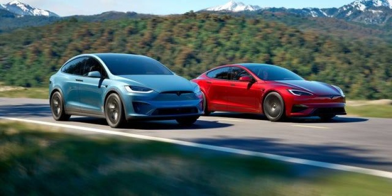 “변한 건 없는데”… 테슬라 모델S·모델X, 500만 원 더 비싸졌다 | EV-Hotissue
