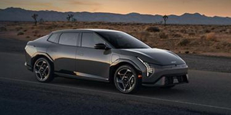 “이 가격 실화냐?”기아 EV4, 630km 주행 전기차가 3천대 | EV-Hotissue