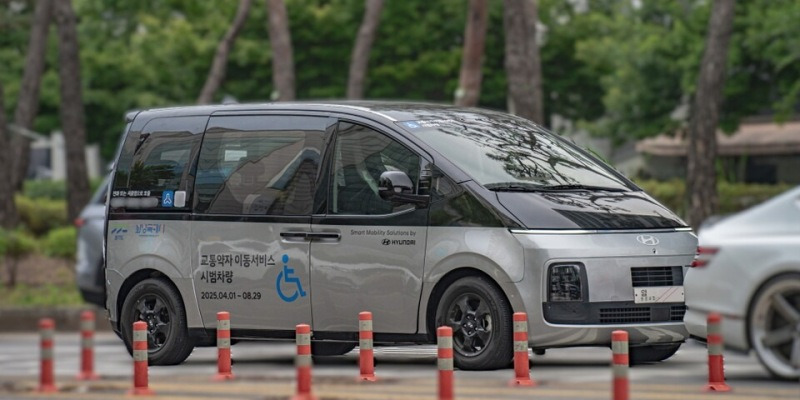 “충전 5분에 차박 가능”… 스타리아 EV 위장막 벗고 드러난 진짜 모습 | EV-Hotissue