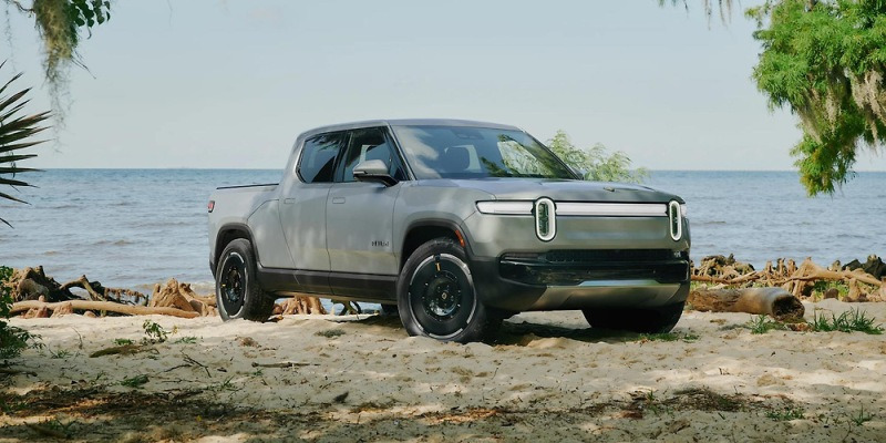 “EV6 GT보다 빠르다”… 리비안 R1T, 트럭이 제로백 2.7초? | EV-Hotissue