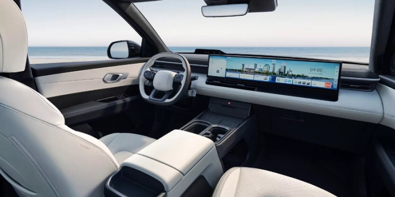 현대차, 27인치 스크린 탑재한 전기 SUV ‘일렉시오’ 공개 | EV-Hotissue