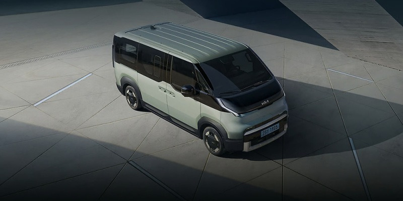 기아, 전기 밴 ‘PV5’ 앞세워 일본 상륙 준비 | EV-Hotissue