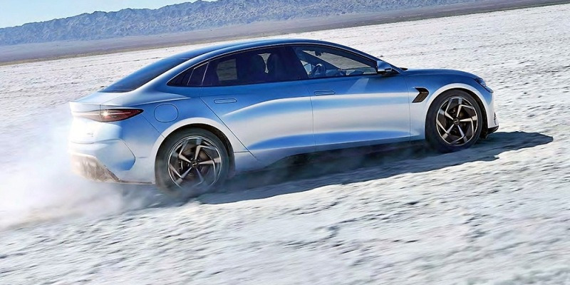 2022년 모델이 왜 지금 왔나…BYD 씰, 수출용·내수용 따로였다 | EV-Hotissue