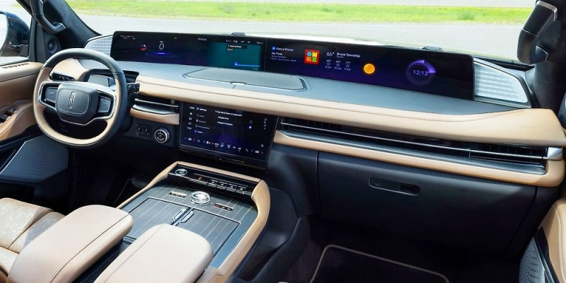 “진짜는 따로 있었다”… GV90·에스컬레이드 긴장하게 만든 신형 SUV | EV-Hotissue