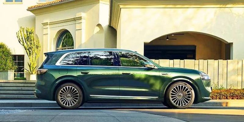 화웨이, 플래그십 전기 SUV ‘아이토 M8 EV’ 8월 출시…자율주행·705km 주행거리 탑재 | M투데이