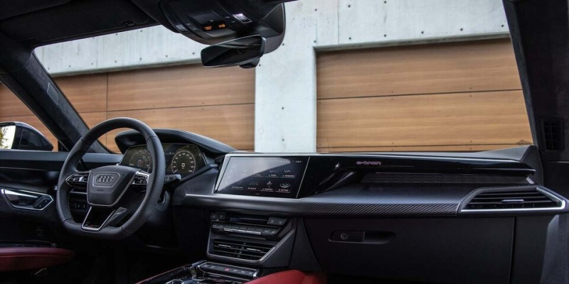 2억짜리가 1억 초반? 아우디 RS e-트론 GT 파격 조건 공개 | EV-Hotissue