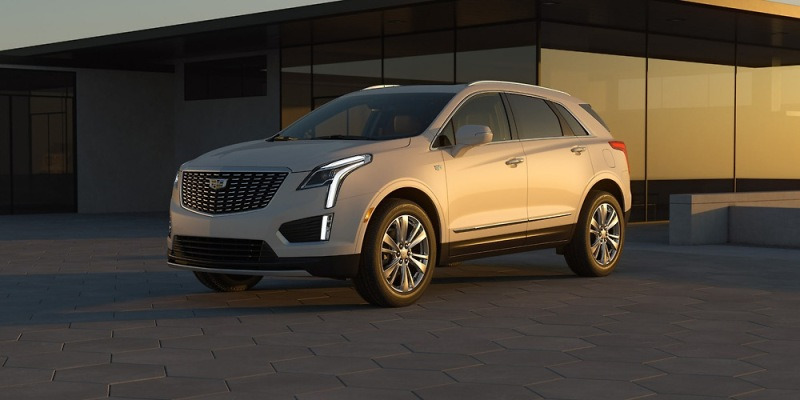 “이건 GV80도 당황하겠네”…신형 캐딜락 XT5 등장, 국내는? | 두맨카